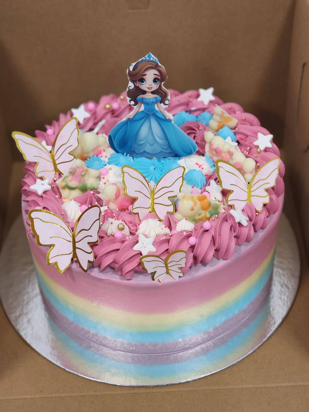 Custom Cake Gallery